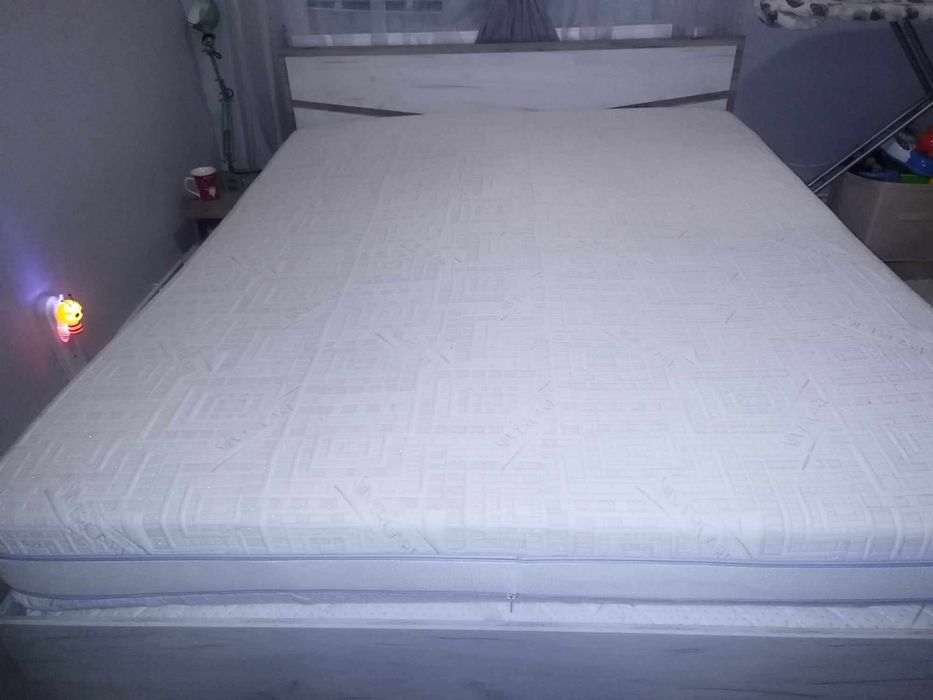 Двулицев матрак 160/200 гр. Габрово Беленци • OLX.bg