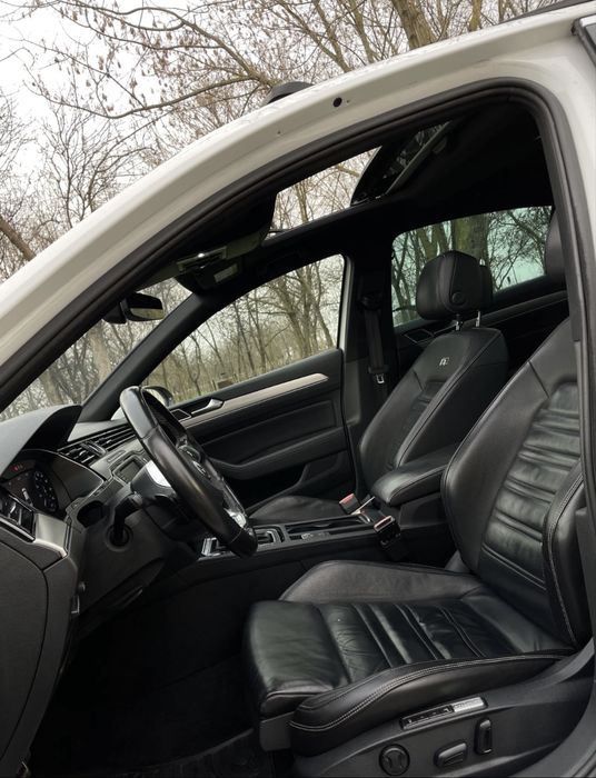 Vw Passat b8 Bitdi R-line 2016 Bucuresti Sectorul 1 • OLX.ro