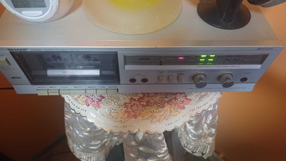 Deck Sharp RT 12 .cu 10 casete . Turda • OLX.ro