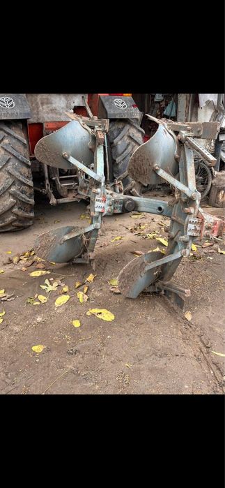 Plug Reversibil doua brazde Galicea Mare • OLX.ro