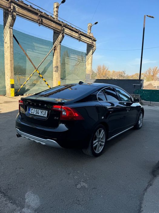 Volvo S60 Volvo s60 D4, 2.0l 163cp(5 cilindri) in stare foarte buna Dej • OLX.ro