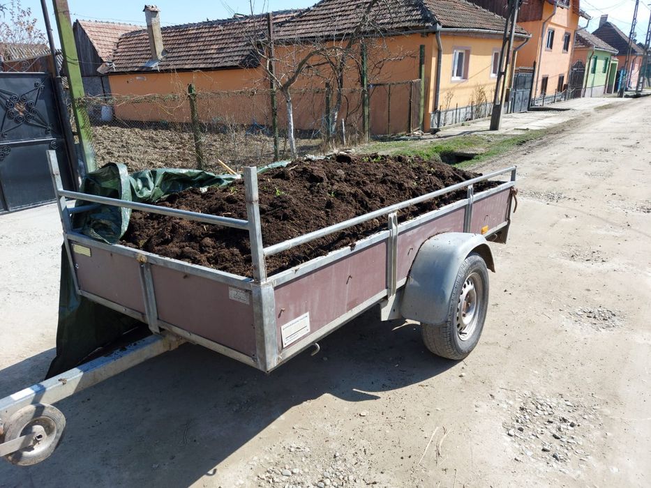 Mranita Gunoi Grajd din platforma de 2 ani uscat Ingrasamant Natural ...