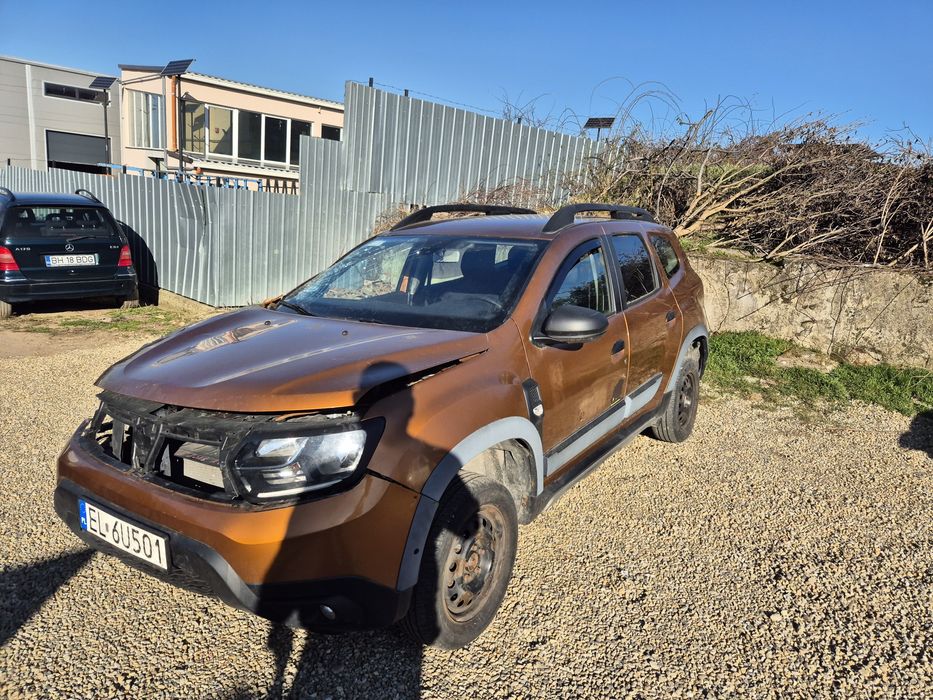 Dacia duster 2 Prestige 1.6 benzina 2x4 2018 68.000km Avariat Oradea ...