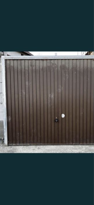 Poarta garaj noua Sanpaul • OLX.ro