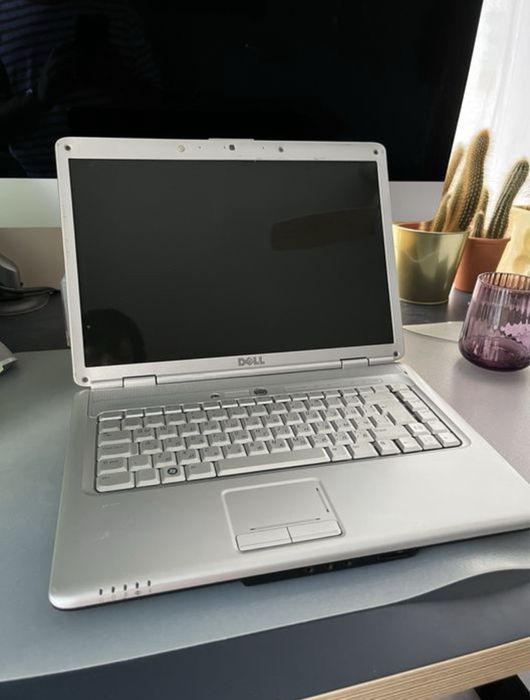 Dell inspiron 1525 made in Ireland 4gb гр. Пловдив Център • OLX.bg