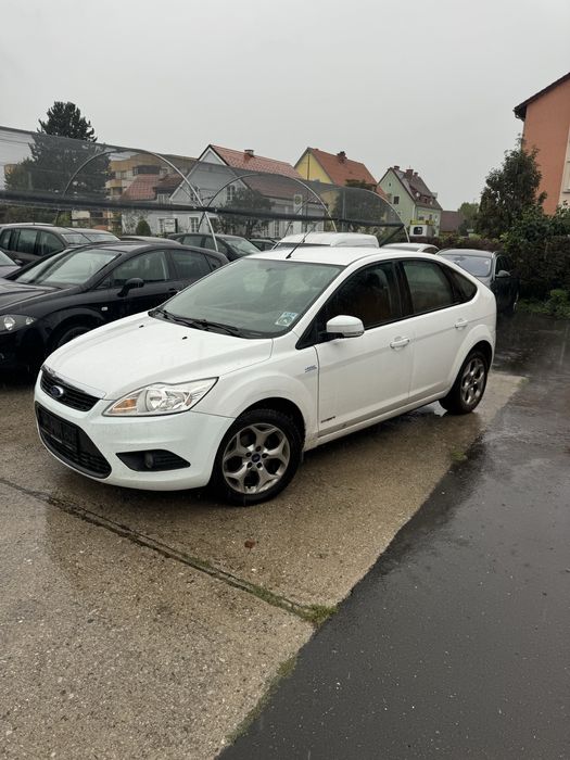 Fosd focus 1,4 b cu doar 117000 km Caransebes • OLX.ro
