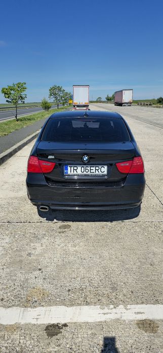 BMW Seria 3 E90,320d,an 2011 Alexandria • OLX.ro