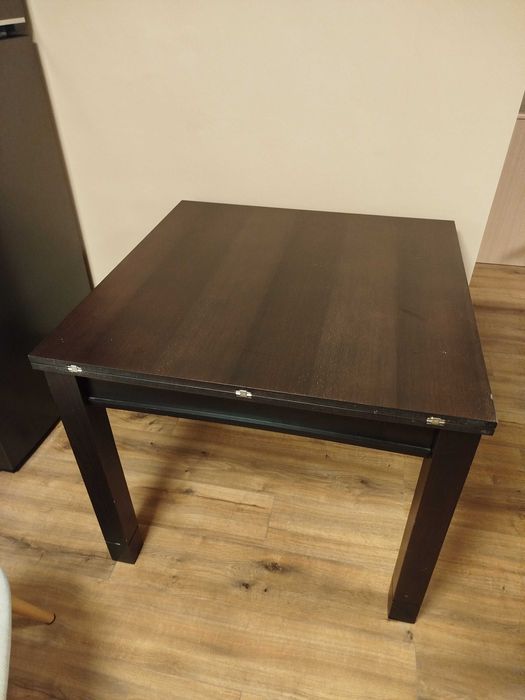 Разтегателна маса 90/90-180 гр. Несебър • OLX.bg