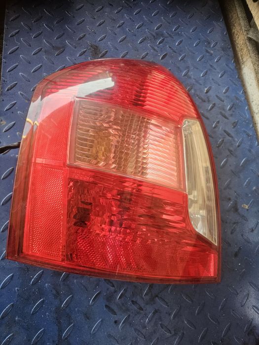 Stop st dr Hyundai Accent 2006-2009 Darasti-Ilfov • OLX.ro