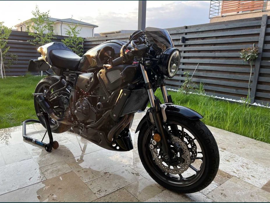 Yamaha XSR 700 - (MT07) - cafe racer Bucuresti Sectorul 6 • OLX.ro