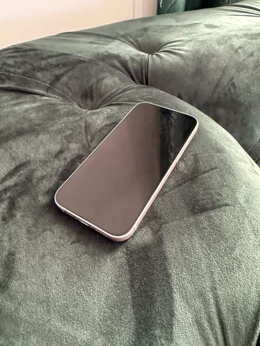 Iphone 15 ROZ 128 gb sanatate baterie 90% Campina • OLX.ro