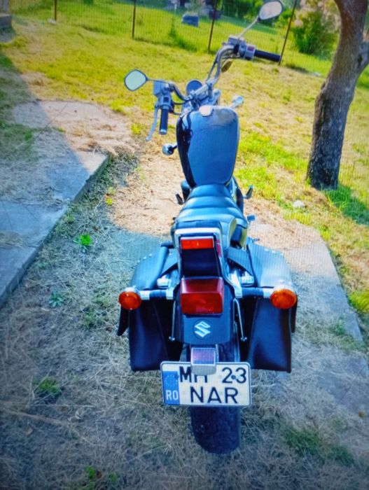Suzuki intruder vs 700 Beba Veche • OLX.ro
