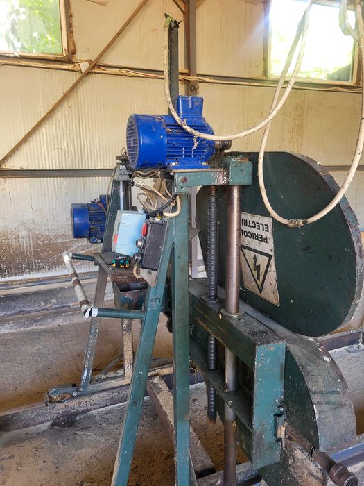 Gater debitare busteni Piatra Neamt • OLX.ro