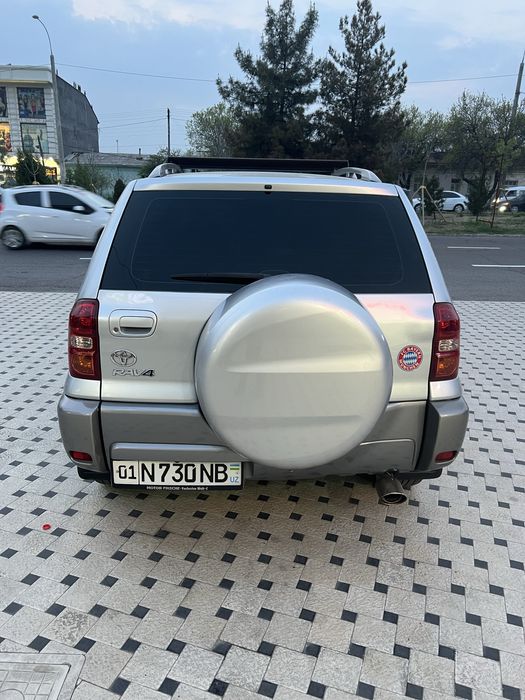 Tayota Rav4 2005: 10 500 у.е. - Toyota Ташкент на Olx