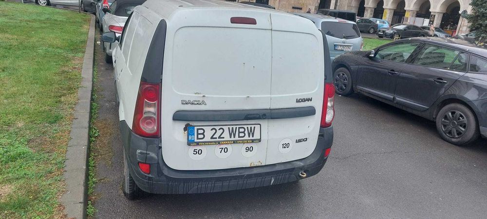 Vand masina Dacia Logan Van Bucuresti Sectorul 1 • OLX.ro
