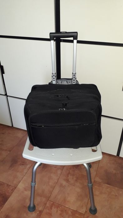 Troler cabina pilot Mark Picard nu samsonite Bucuresti Sectorul 4 • OLX.ro