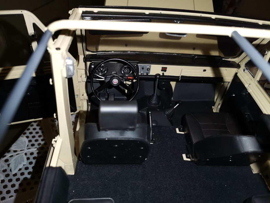 Macheta Aro 240 scara mare 1/ 8 completă dacia 1300 de agostini Slatina ...