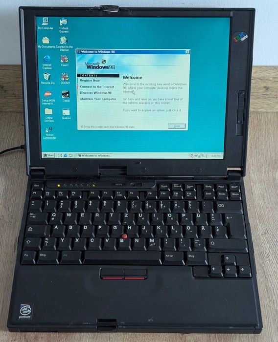 Laptop IBM 560, vintage de colecție din 1997, Pentium 1, Windows 98 ...