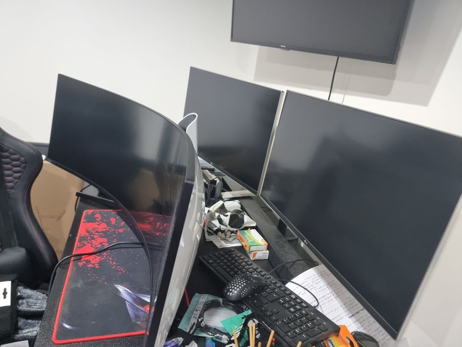 Setup gaming - i7 12th gen/192gb ram Workstation/Ryzen 7 3700x ...