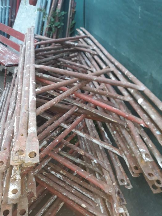 Schela metalica italiana Campina • OLX.ro