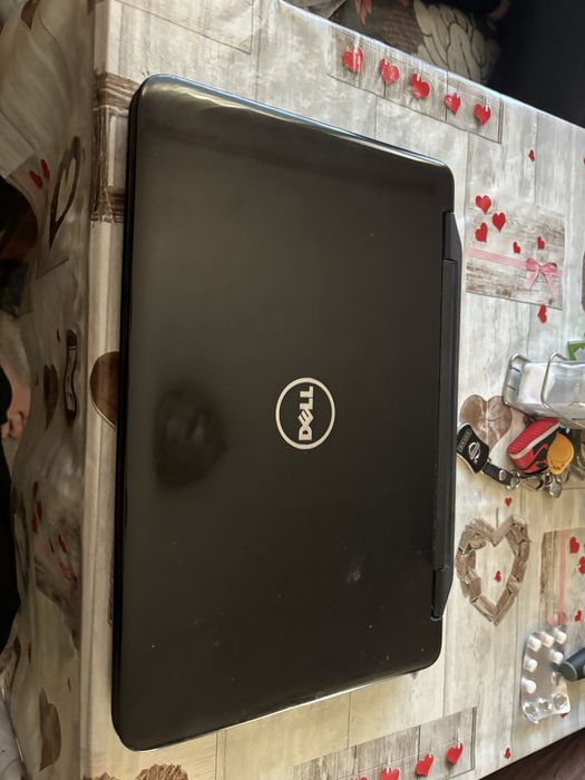Лаптоп dell гр. Пловдив Коматевски възел • OLX.bg