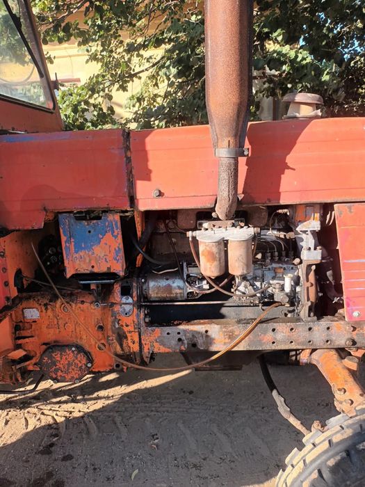 Vand tractor u650 inpreuna cu plug 2 brazde reversibil Craiova • OLX.ro