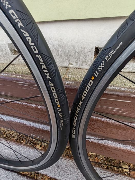 Roti cursiera Campagnolo Neutron Asymmetric Piatra Neamt • OLX.ro