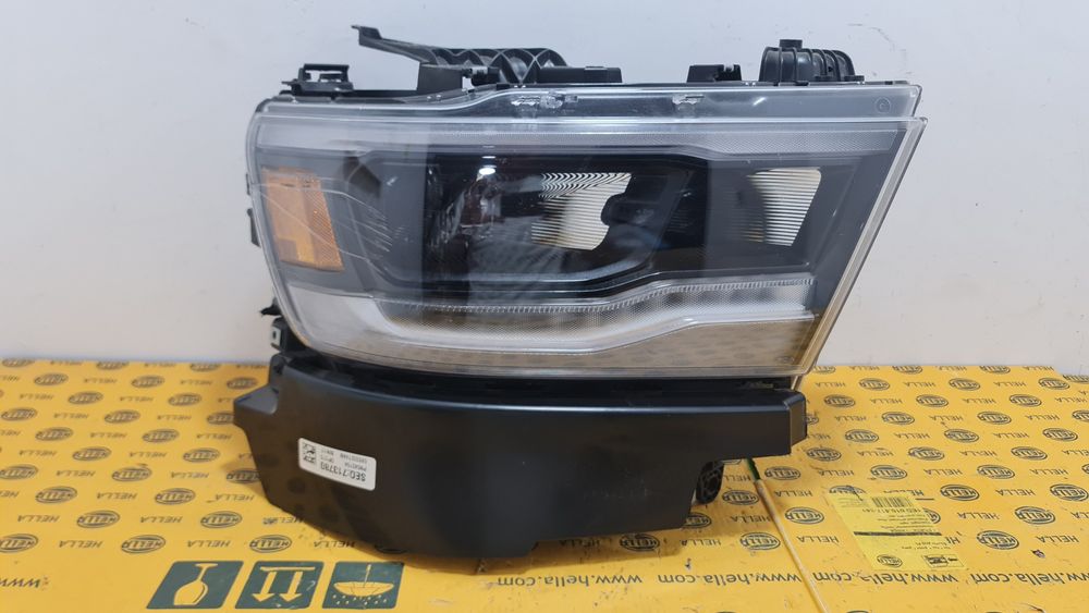 Far dreapta led complet modul Dodge Ram 1500 2019+ 68533274ab Bucuresti ...