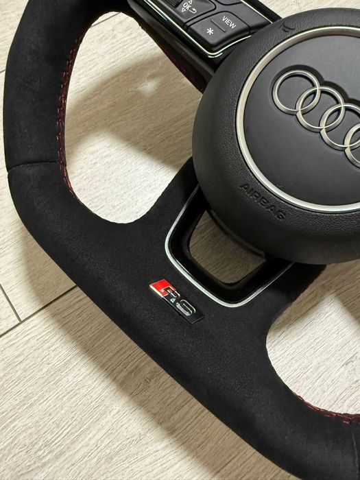 Volan AUDI RS / Alcantara / A3/A4/A5/Q5/Q7/Q8/RS3/RS4/RS5/RSQ8 Pitesti ...