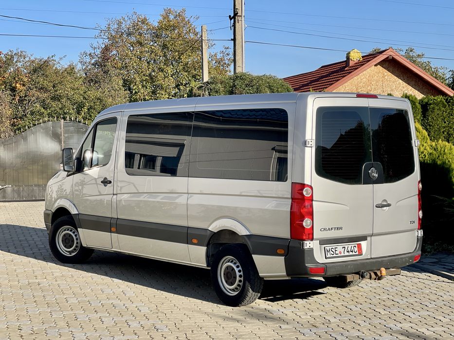 VW CRAFTER 2.0 TDI 2012 EURO5 9 LOCURI 8+1 5+1 ( SPRINTER ) Focsani • OLX.ro