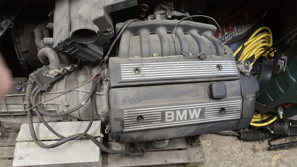 Двигател M52B28 от E36 Cabrio гр. София Център • OLX.bg