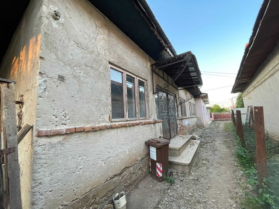Casa de vanzare - Baicoi Baicoi • OLX.ro