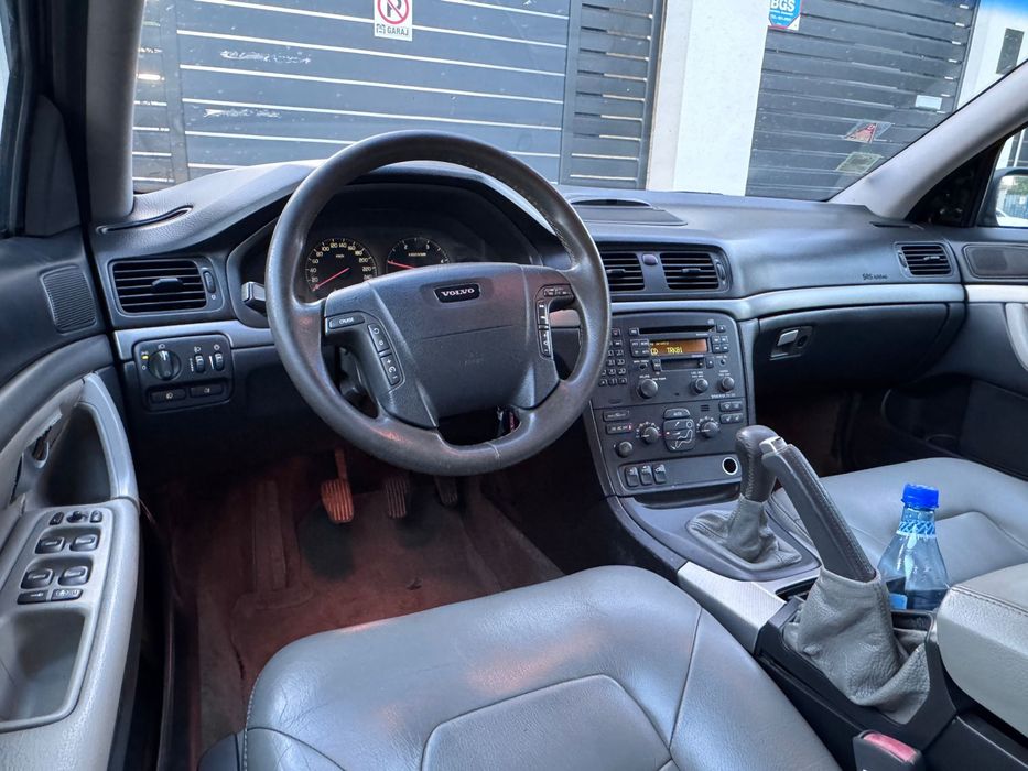 Volvo S80 An 2002 2.4TD model Full km reali 200.000 Impecabil Bucuresti ...