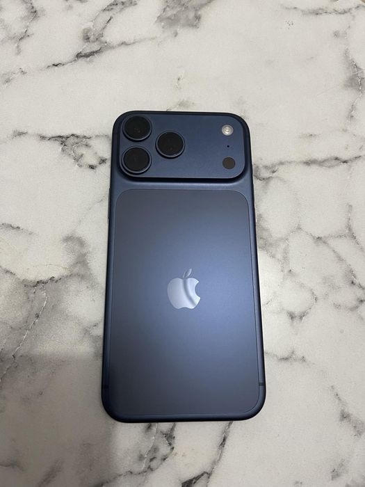 Iphone 17 Pro Max 512 GB Deep Blue Nou! Bucuresti Sectorul 4 • OLX.ro