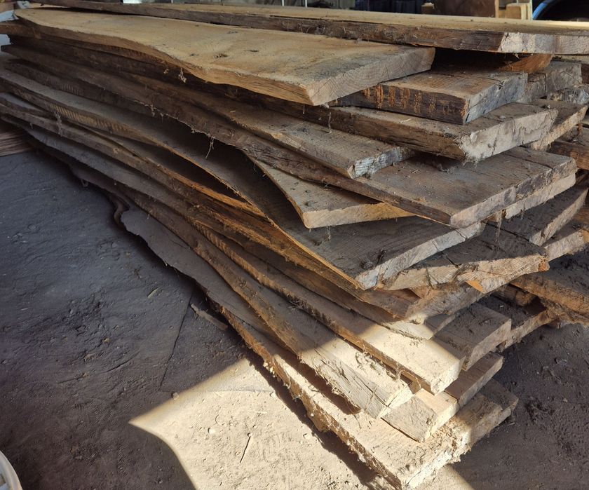 Vând scandura stejar uscat 30 ani Sebes • OLX.ro