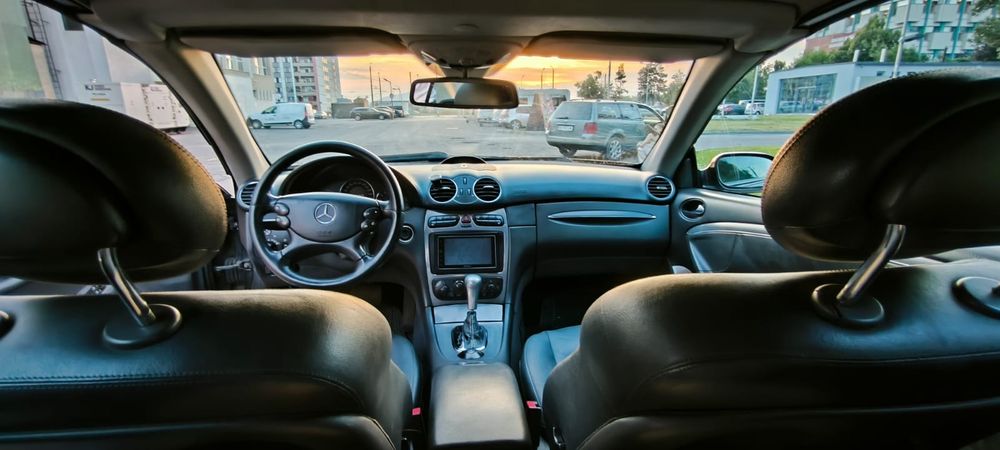 Mercedes-Benz CLK cabrio 4700 pret fix Drumul Carului • OLX.ro