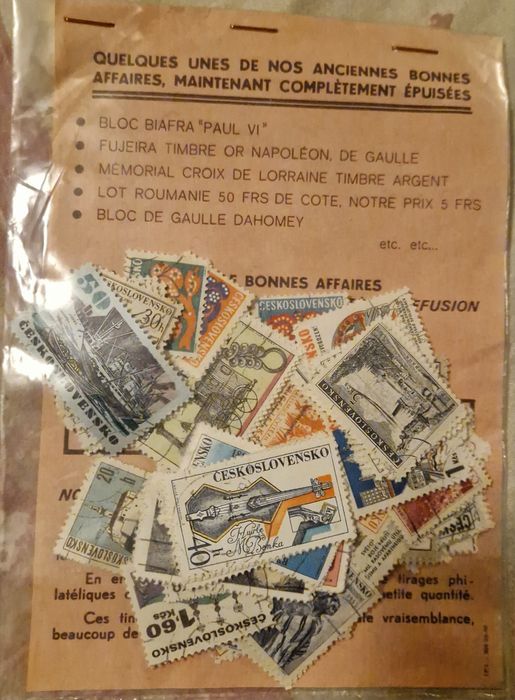 Vând plicuri cu timbre filatelice Deve • OLX.ro