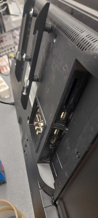 JVC телевизор 43" с. Бошуля • OLX.bg