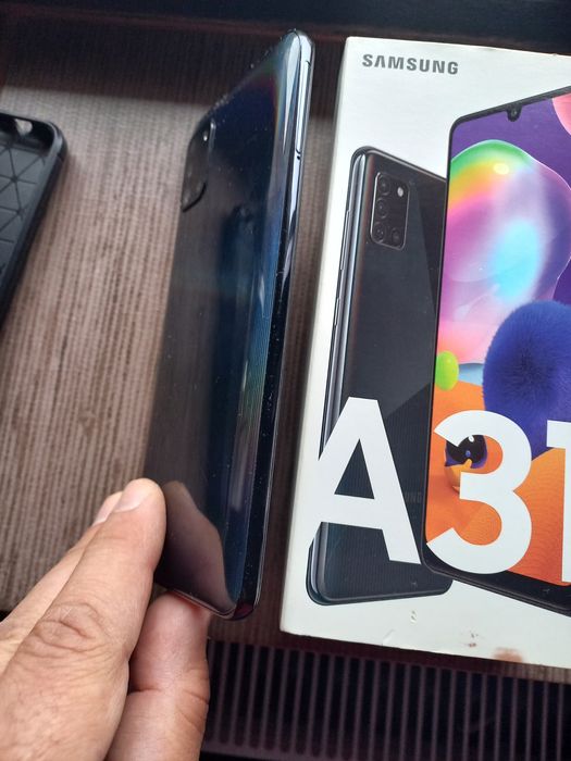 Samsung Galaxy A31 64GB 4GB RAM 4G dual sim la cutie Baceni • OLX.ro