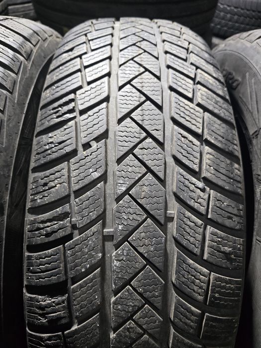 Anvelope 235/65 R17 VREDENSTEIN de iarna Bucuresti Sectorul 4 • OLX.ro