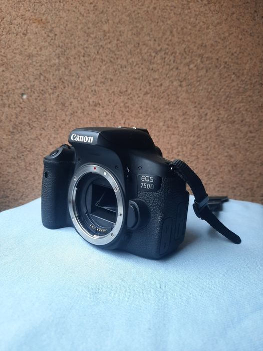 Canon EOS 750D body гр. София Овча купел 1 • OLX.bg