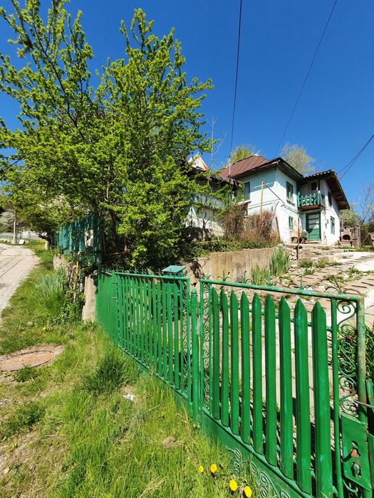 Casa + Teren Breaza Breaza de Jos • OLX.ro