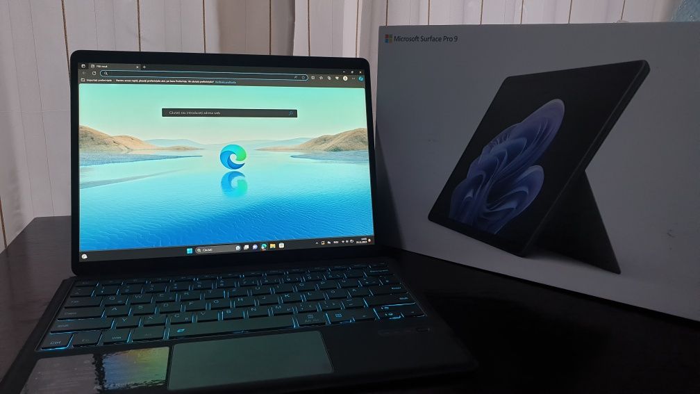 Laptop Microsoft Surface Pro 9 Cu Procesor Intel® Core™ I7 1255u Pana