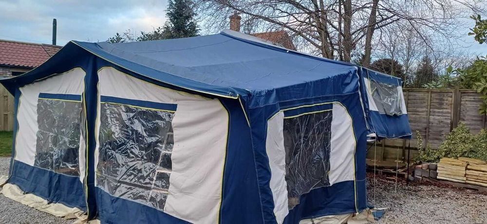 Rulota Caravana Camper Remorca Cort pliabil Pennine Sterling 6 pers ...