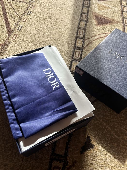 Dior B30 reflective гр. Петрич • OLX.bg