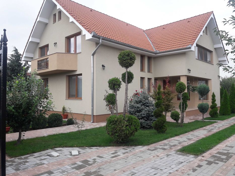 Casa de vinzare in Livada de Bihor sau schimb cu una mai mica Oradea ...