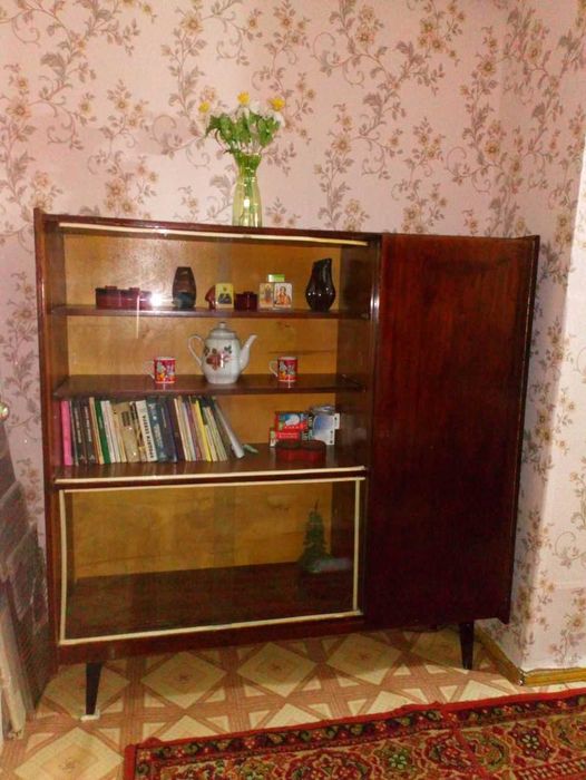 Книжный шкаф kitob javoni Германия полированный: 800 000 сум - Мебель ...