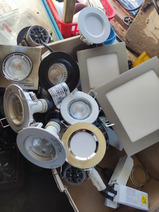 Spot led incastrabil tavan plafon fals gu10 corp iluminat Iasi • OLX.ro