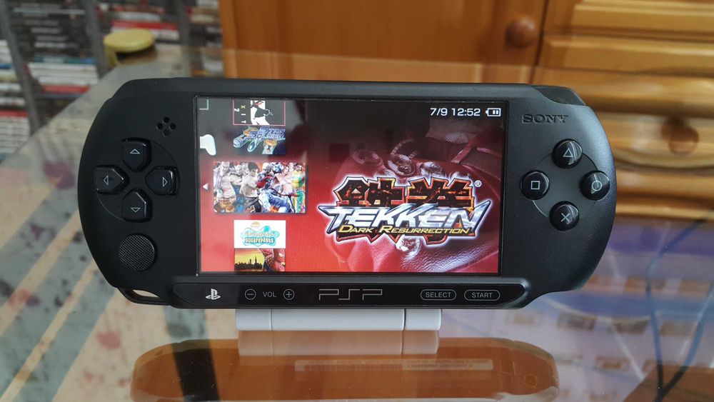 SONY PSP ПСП E1004 Street+128GB+Minecraft+GTA+NFS+350Игри+Гаранция гр ...