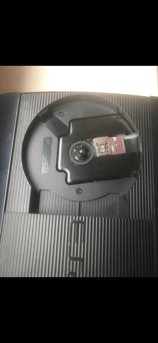 PS3 + GTA 4 (CD) + Uncharted 2 (CD) + Mortal Kombat (digital) Hunedoara ...